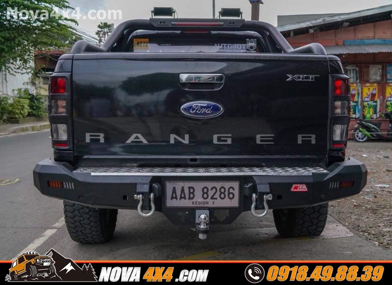 Hình ảnh gắn cản sau của hãng MCC lên cho xe Ford Ranger cực khủng - Đồ ...